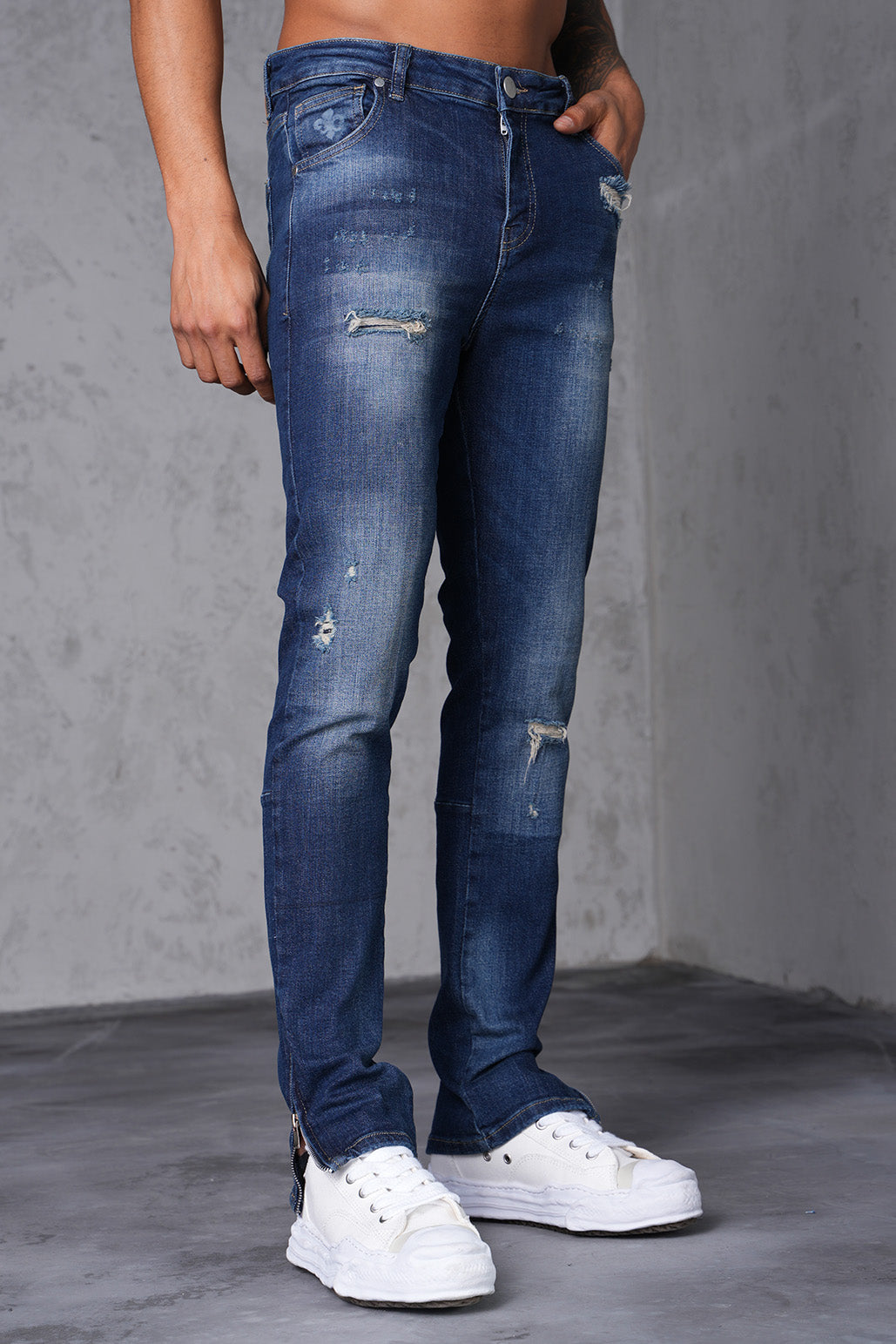 ZIPPED JEAN LL46-2 – IKAO PARIS
